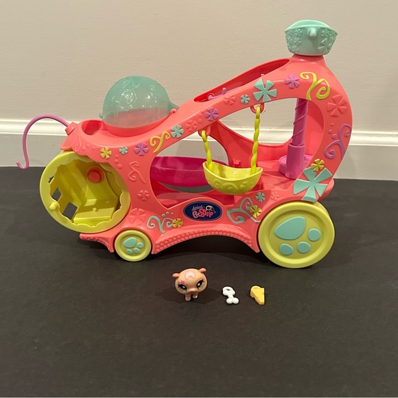 Littlest Pet Shop | Toys | Littlest Pet Shop Paw Powered Cruiser ...